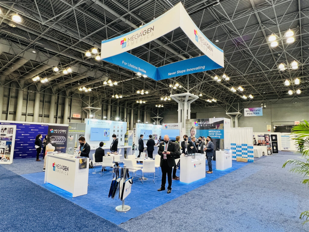 Source: https://trueblue-exhibits.com/20-x-40-custom-trade-show-booth ...